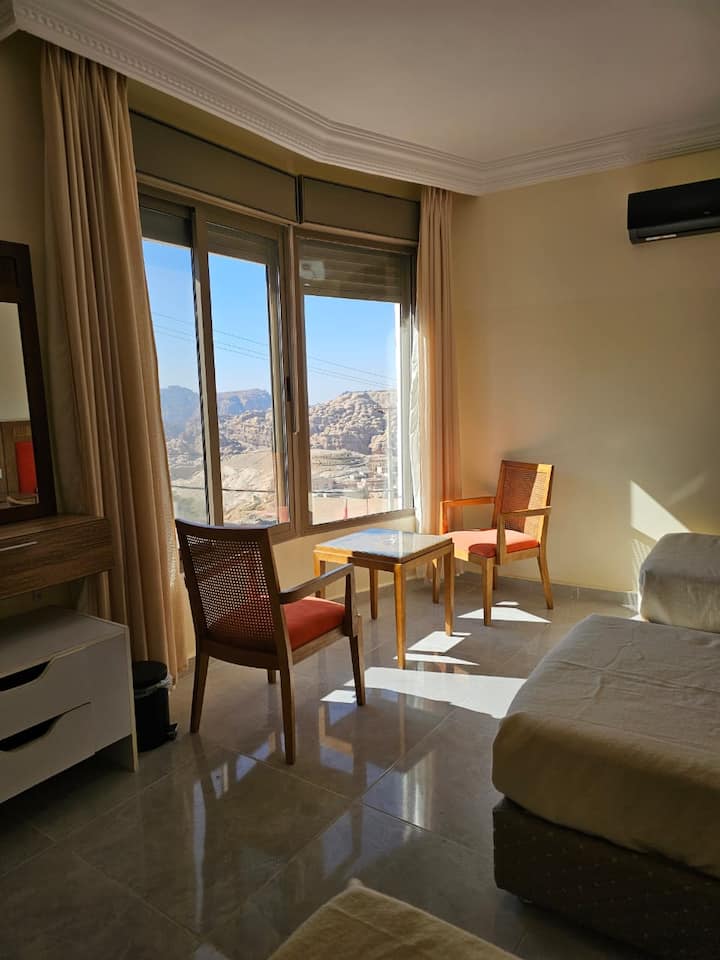 Summit Hotel - Jordan