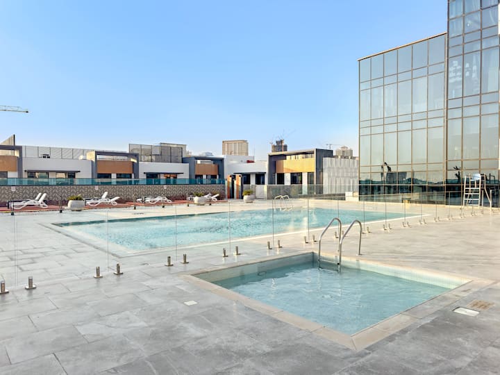 Dubai Studio| Cozy Luxury Stay Near Dining & Mall - Dubai