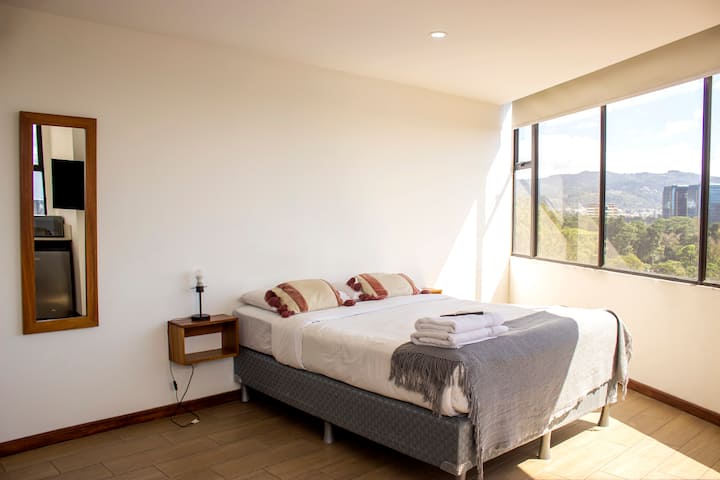 Habitación Privada Con Vista La Ciudad, 2 Persona - Guatemala City