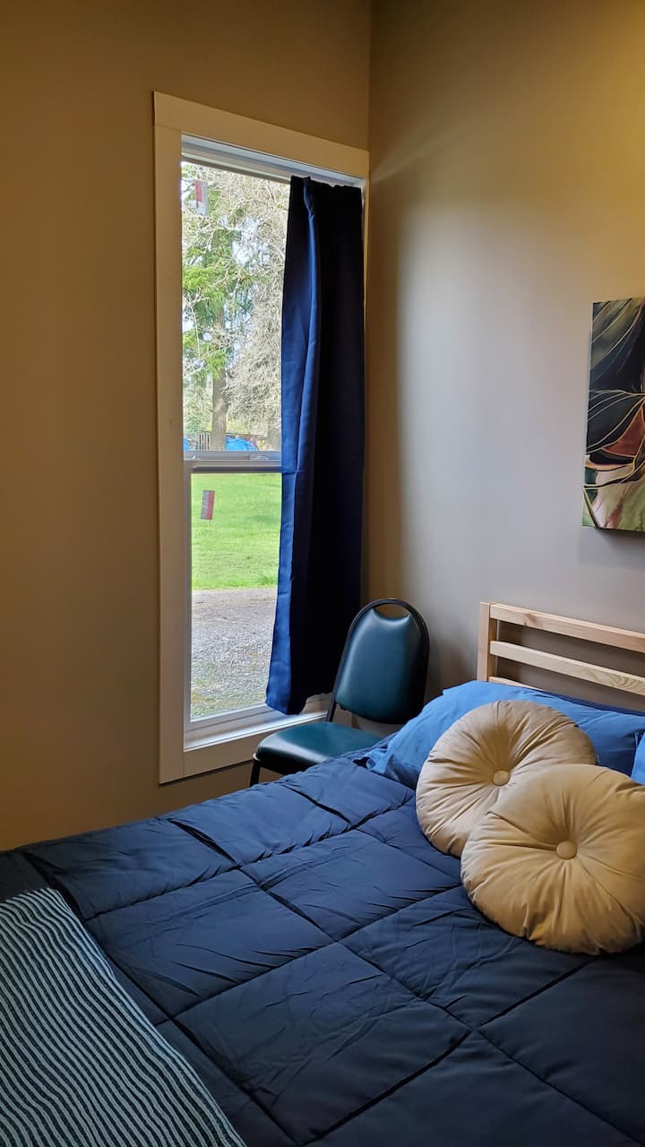 The Green Barn Getaway - Tacoma, WA