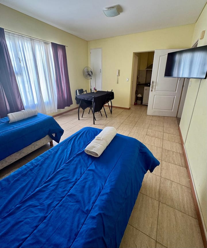 Monoambiente Céntrico Con Desayuno Incluido - Puerto Madryn