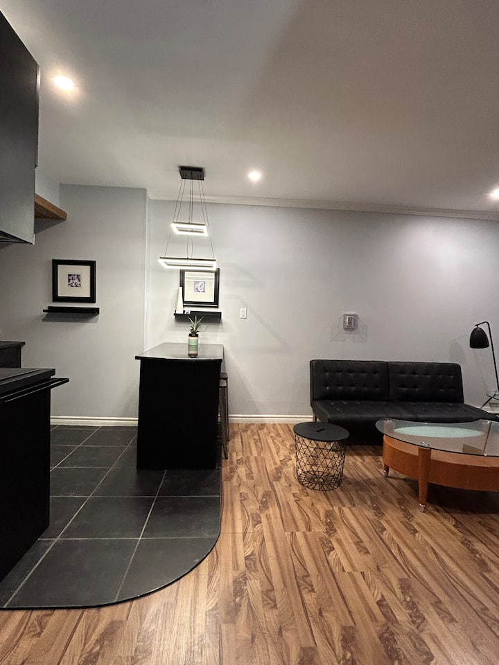 Cosy Quinpool Rd - 2 Bedroom Apartment - 哈利法克斯