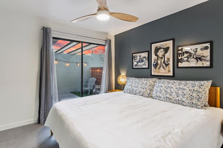 Stylish Townhouse-> 4min U Of A - Tucson, AZ