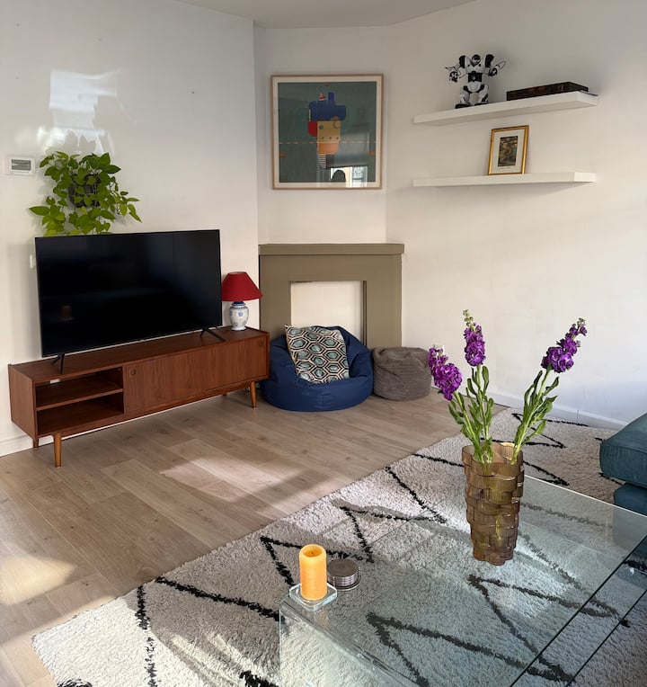 Spacious One Bedroom Apartement - Ámsterdam
