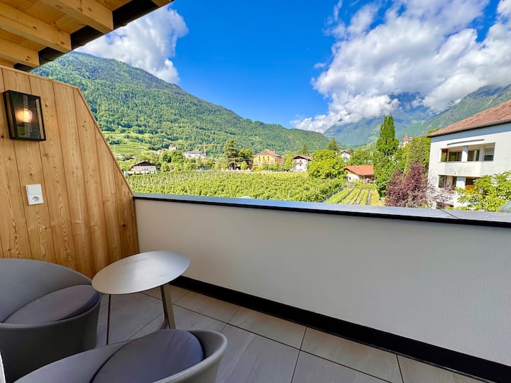 3-zimmer Apartment Mit 2 Bäder Letzte Etage - Naturns