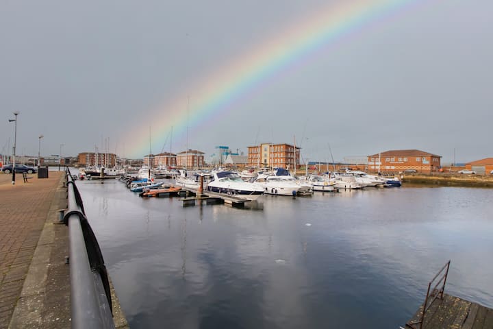 Your Home On The Marina! - Hartlepool