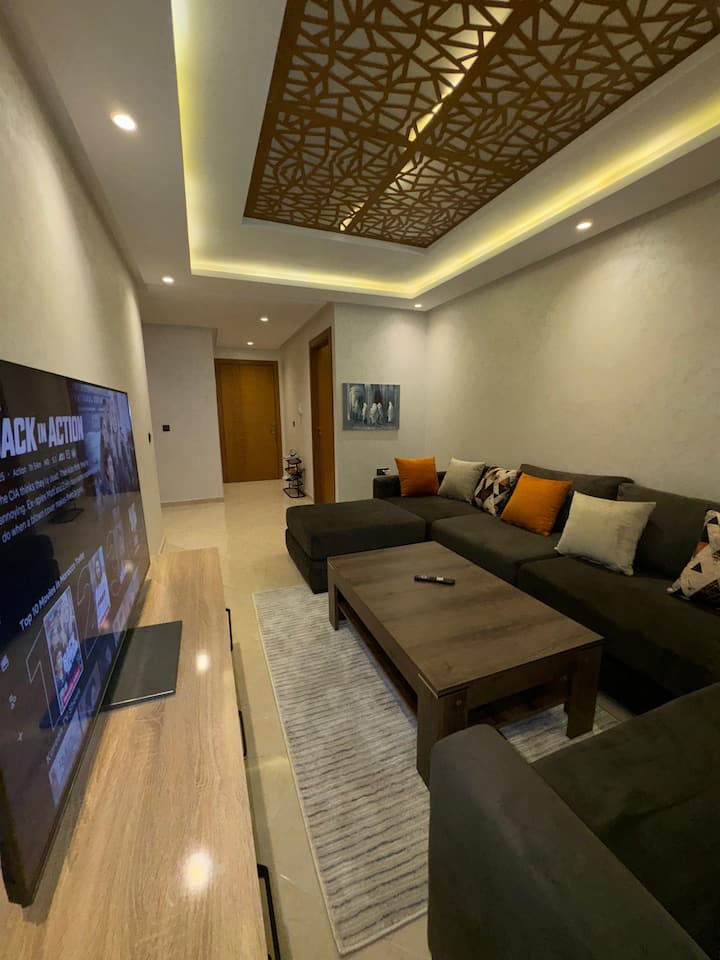 Appart Chic En Centre-ville
Home Cinema & Confort - Kenitra