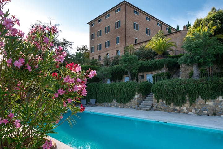 Villa Ferrano, Dimora D' Epoca - Montalcino