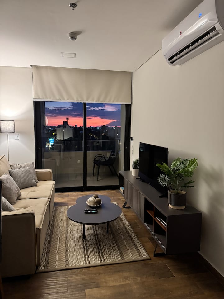 Departamento En Las Carmelitas-matrisa - Asunción