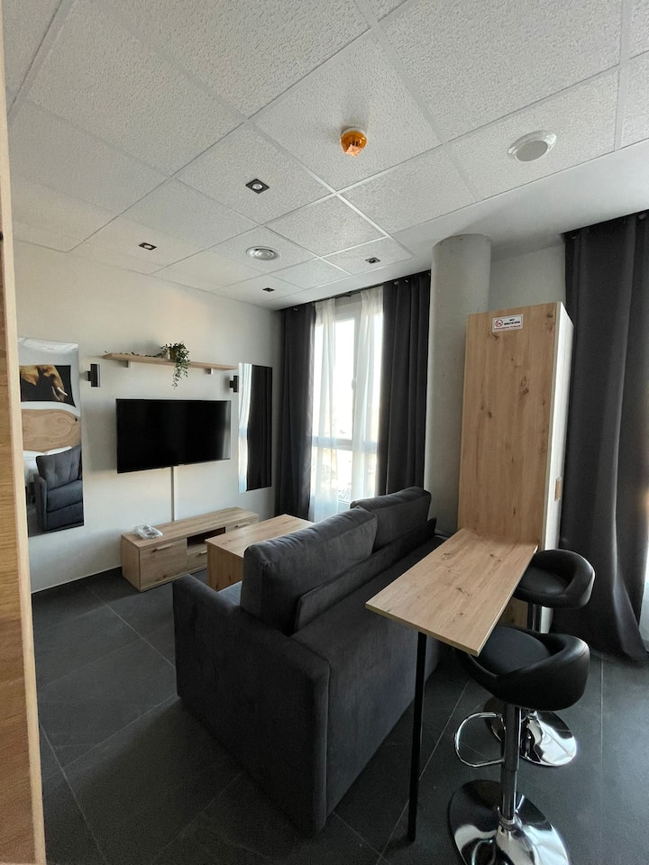 Moderno Estudio Acceso Sin Llaves Cerca De Madrid - Getafe
