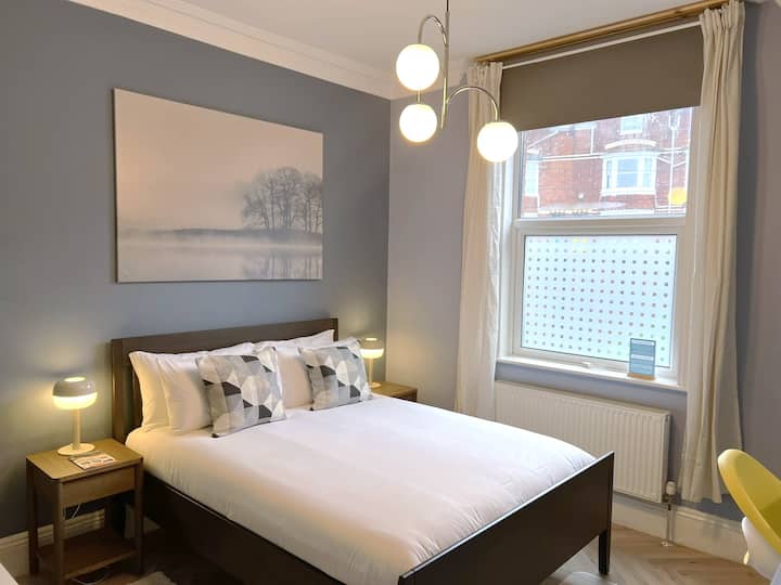 10-bedroom Victorian Villa - Dawlish Warren