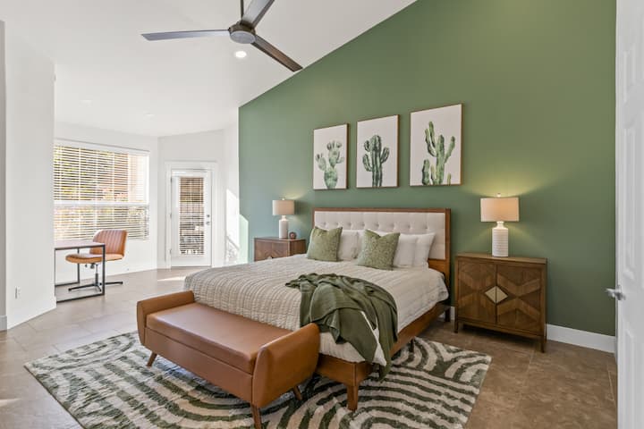 4 King Size Beds- Hottub & Pool - Avondale, AZ