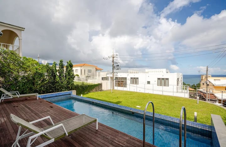｜Azure Cove｜okinawa Oceanview Poolside Villa - Okinawa
