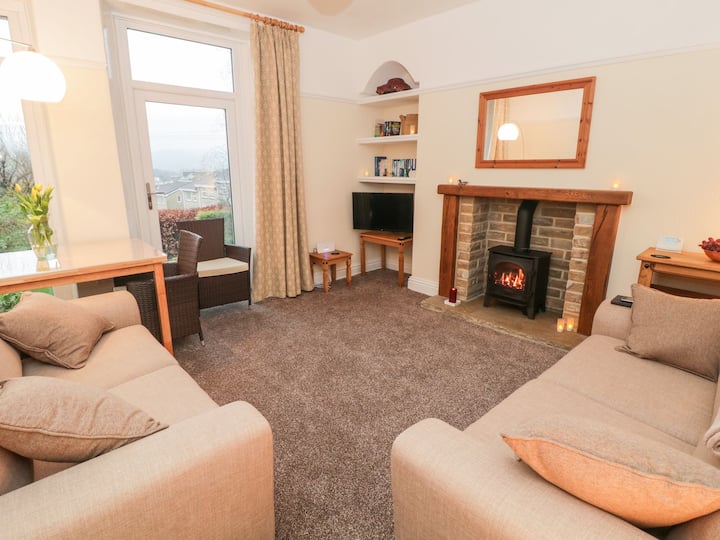 Cosy House With Fantastic Views - Skipton