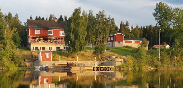 Bekvämt Hus Barnvänligt / Sjötomt - Fagersta