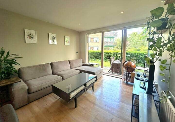 Modern 2br Apartment + Parking - Oxford - Oxford