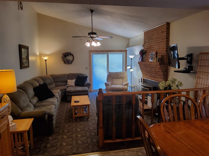 Hydrangea Cottage On Kerr Lake With Pvt Boat Dock - Gilligans island, Clarksville