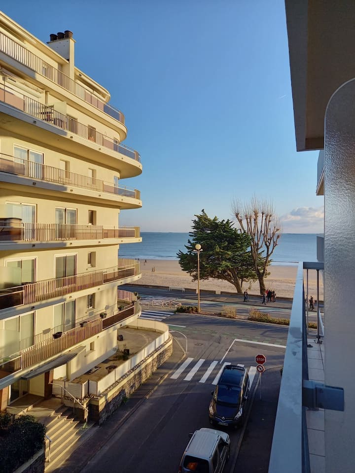 Studio Rénové Vue Latéral Mer - Quartier Casino - La Baule-Escoublac