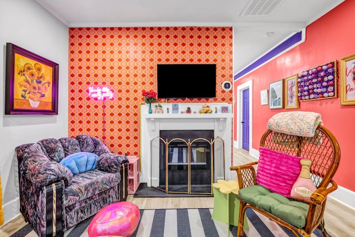 Dream House, A Doll's Fab Oasis - Macon, GA