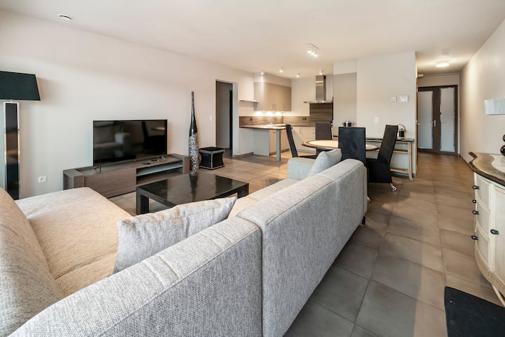 Modern Appartement 3 Slaapkamers - Saint-Nicolas, Belgique