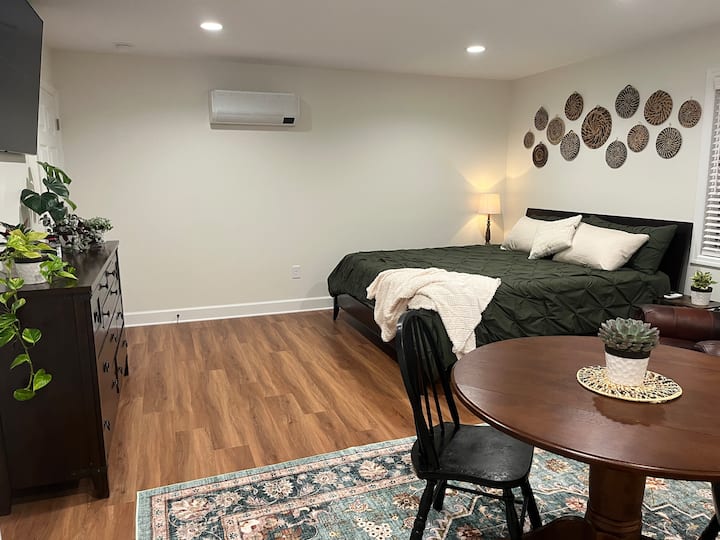 Gardener's Delight - Athens, GA