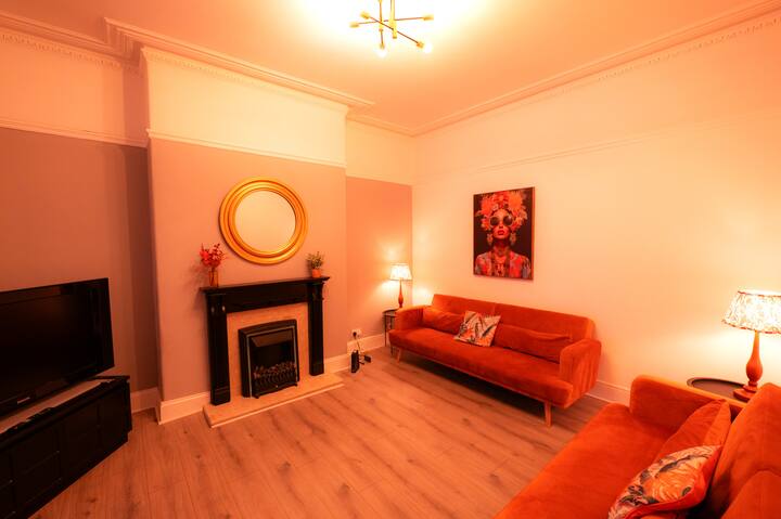 5-bed Home @ Newcastle Upon Tyne - Newcastle upon Tyne