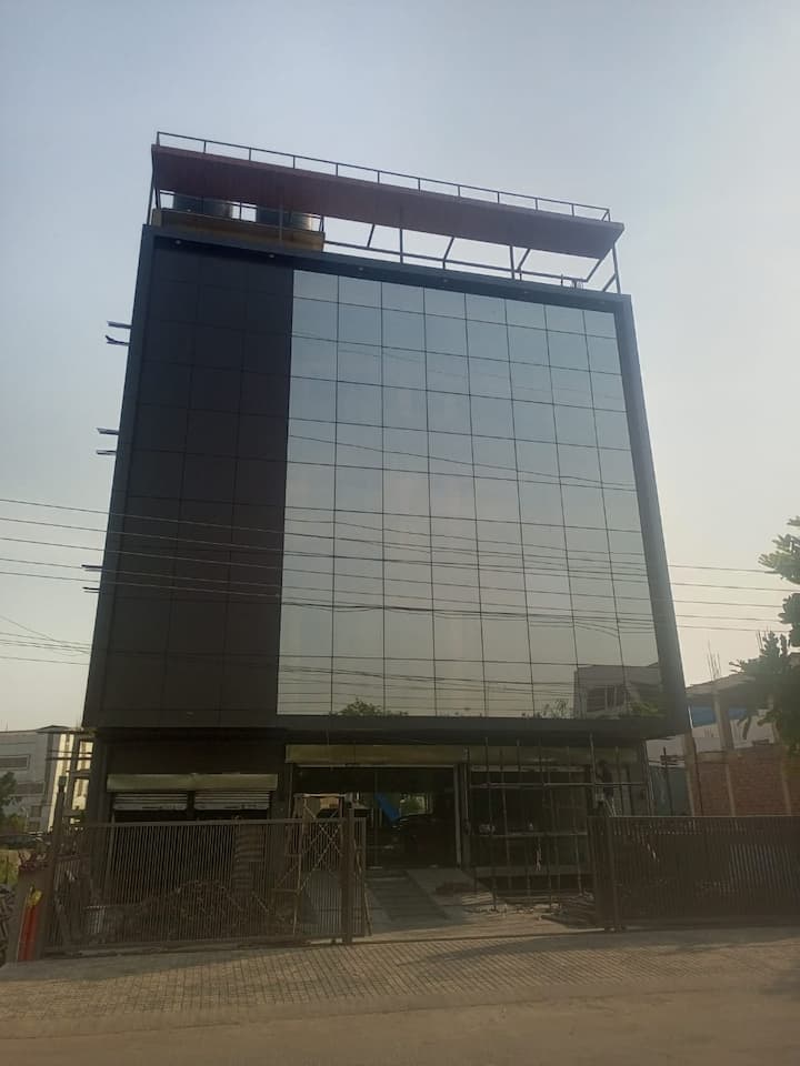 Chandigarh Studios - Sahibzada Ajit Singh Nagar