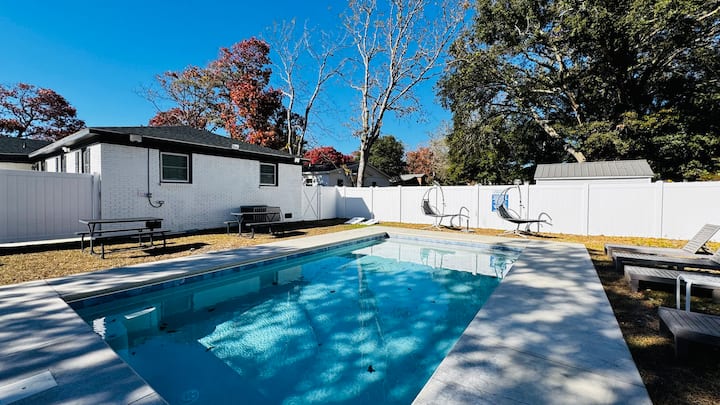 Great Duplex Walk To The Beach, Pool - North Myrtle Beach, SC