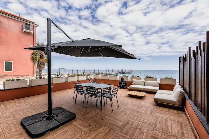 Alloggio Fronte Mare E Terrazza - Alassio