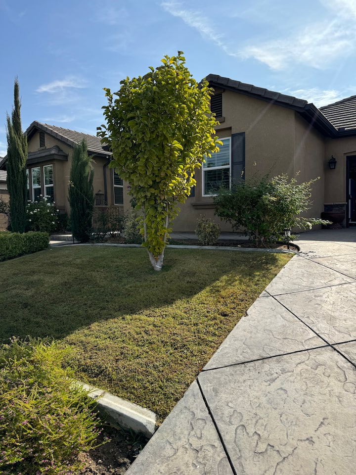 Private 1bd/1ba Condo (Adu) - 貝克斯菲爾德