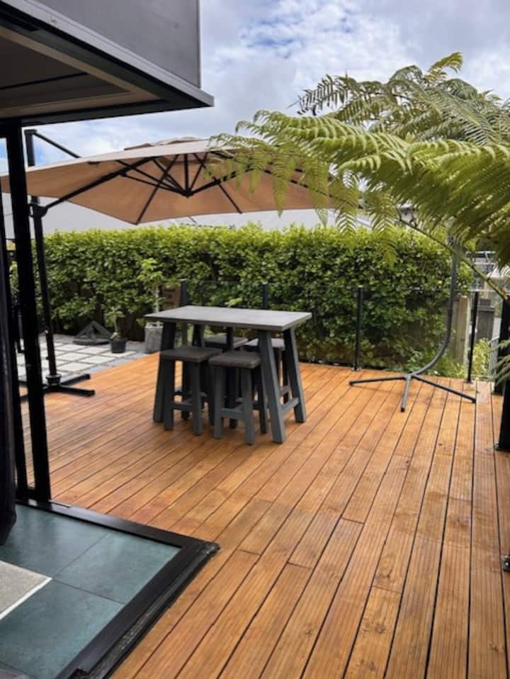 Executive Residence New Plymouth - New Plymouth