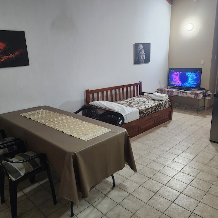 Hena Apart Iii - Esquel