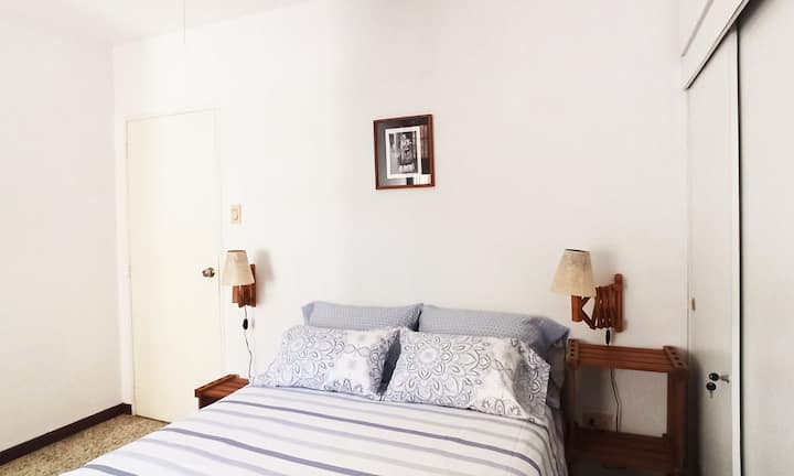 Acogedor Y Ubicación Ideal, Colinas De Bello Monte - Venezuela