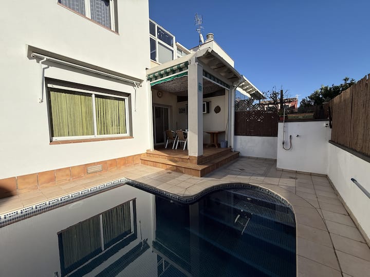 Awaydays - Casa Con Piscina Privada - Empuriabrava