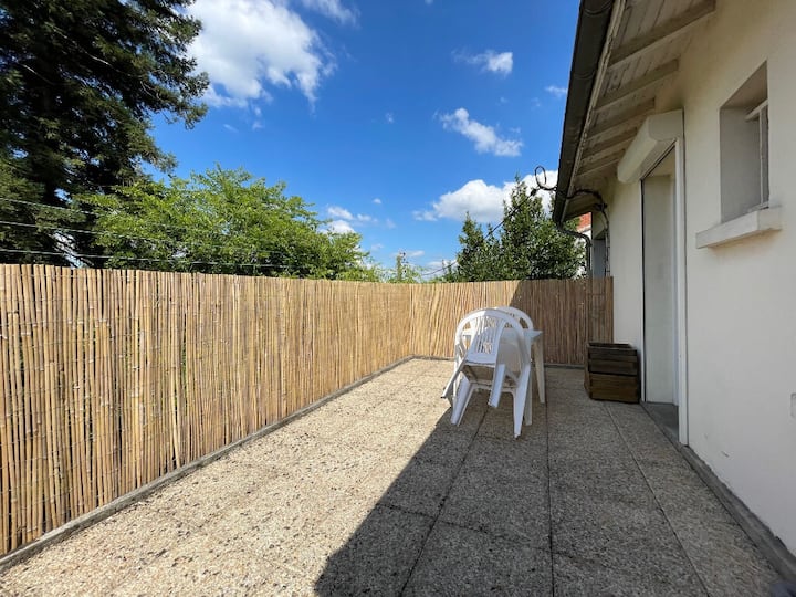 Talence Centre T1 Bis Avec Grande Terrasse - Villenave-d'Ornon