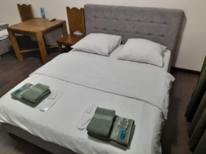 Lux Na Osipenko - Uzhhorod