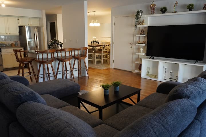 Ironbound Retreat: 3-bedroom Apt Near Ewr - Newark, NJ