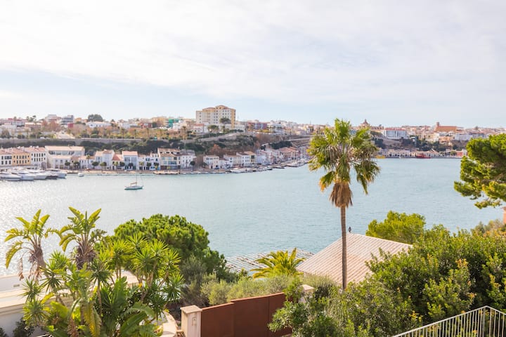 Flor Villa Marina - Puerto Mahón - Mahón