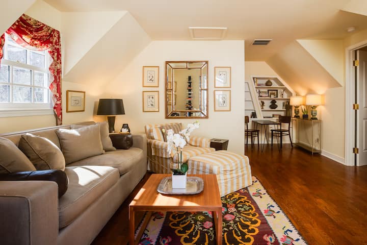 "Way Over" Private 1 Br Loft - Crozet, VA