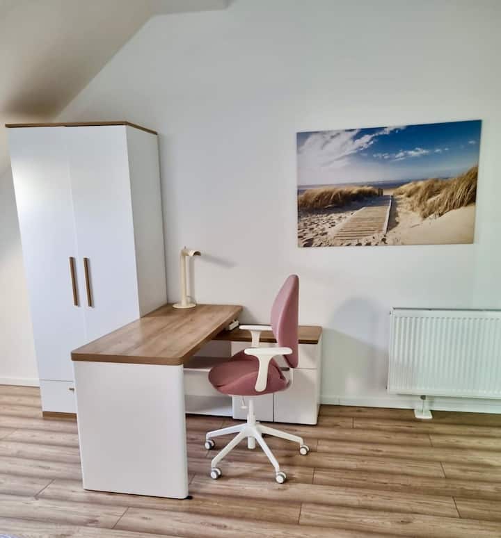 Central & Cozy By The Rhine - Leverkusen