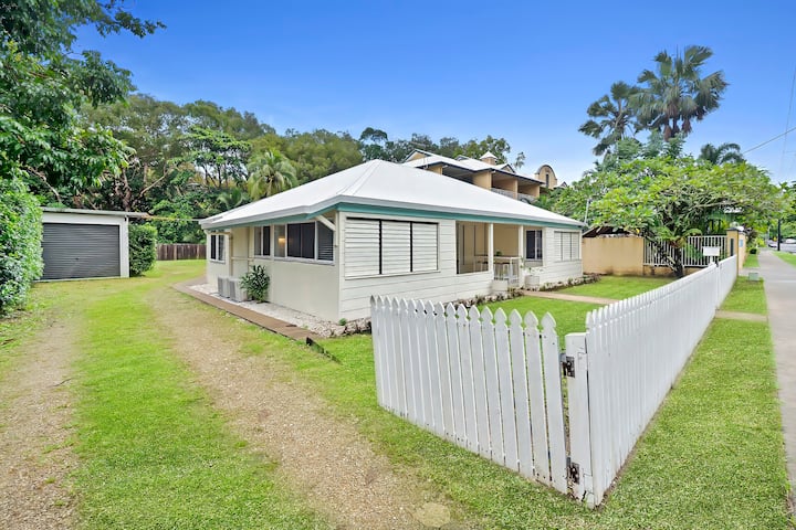 Seaside On Sims - Cairns