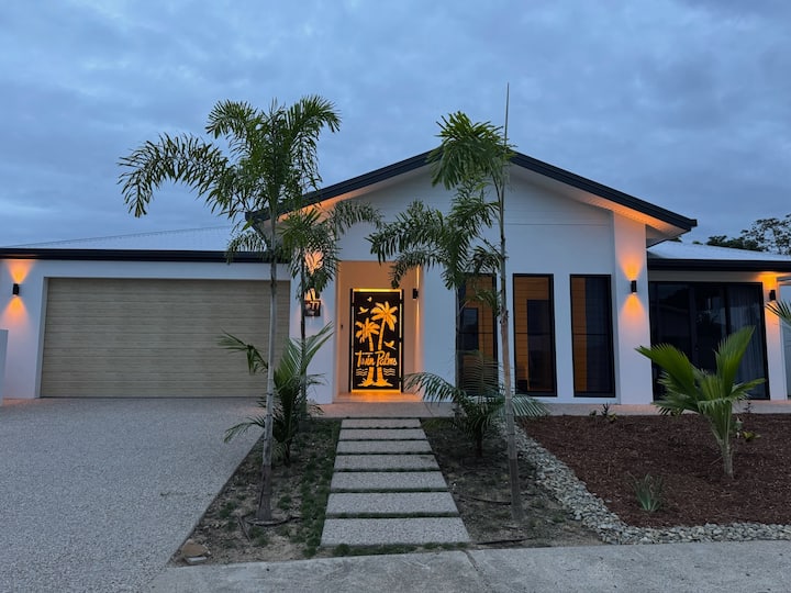 Twin Palms Guest House - Palm Cove