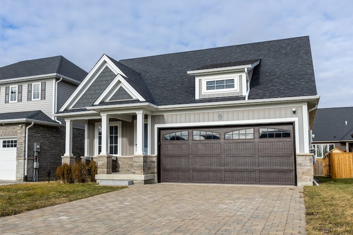 Home Away From Home - Welland