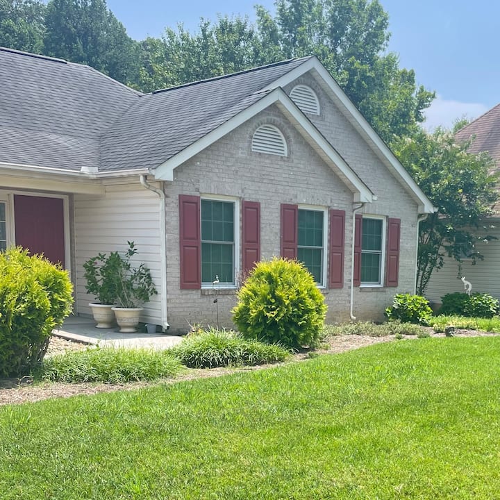 Family Home - Knoxville, TN