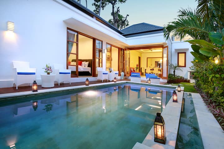 Seminyak Beachside Villa Lucia 2br 8 Guest - Seminyak