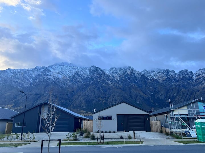 Private Unit - Jacks Point - Southland