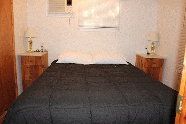 Lake Buchanan Rv Resort Cabin - Lake Buchanan, TX