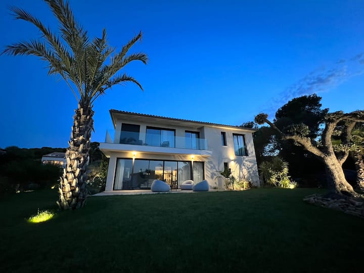 Villa Vue Mer, Plage à 800 M - Île de Porquerolles