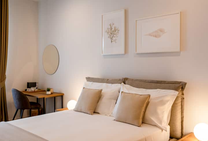 Unique Room With Balcony Nearby The Sea - Vieste
