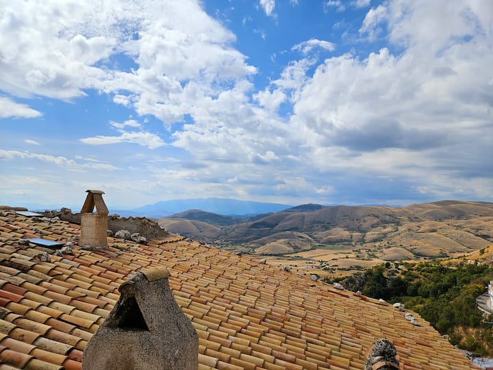 Destasù Apartment - Affaccio Panoramico - Campo Imperatore